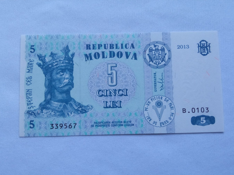 Moldavija 5 lej,2013 god.UNC