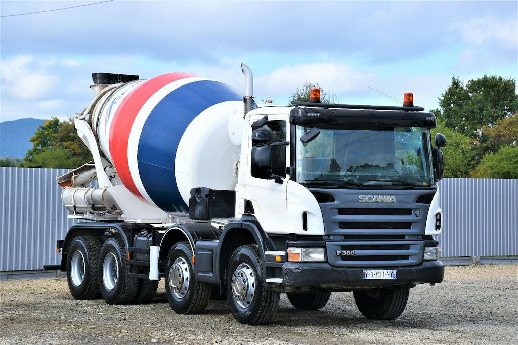 Scania P360 kamion s mešalicom za beton