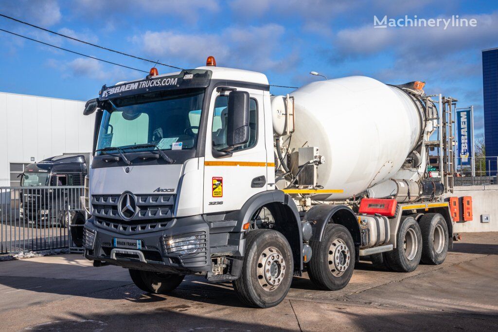Mercedes-Benz AROCS 3236+PUTZMEISTER9M³ kamion s mešalicom za beton