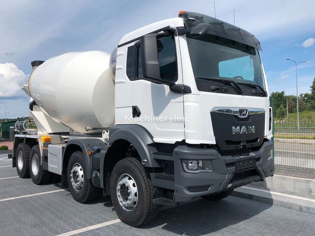 Novi FML na šasiji MAN TGS 35.480 kamion s mešalicom za beton