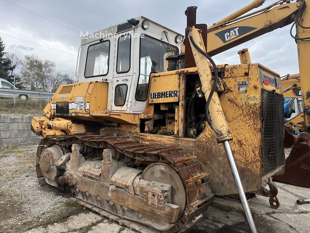 Liebherr 751 [for parts] krajnji pogon za buldožera po rezervnim delovima