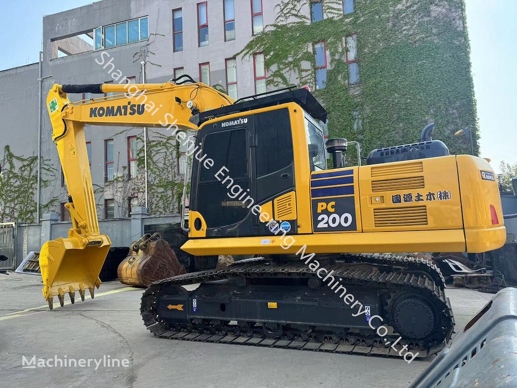 Komatsu PC200-8N1 bager guseničar