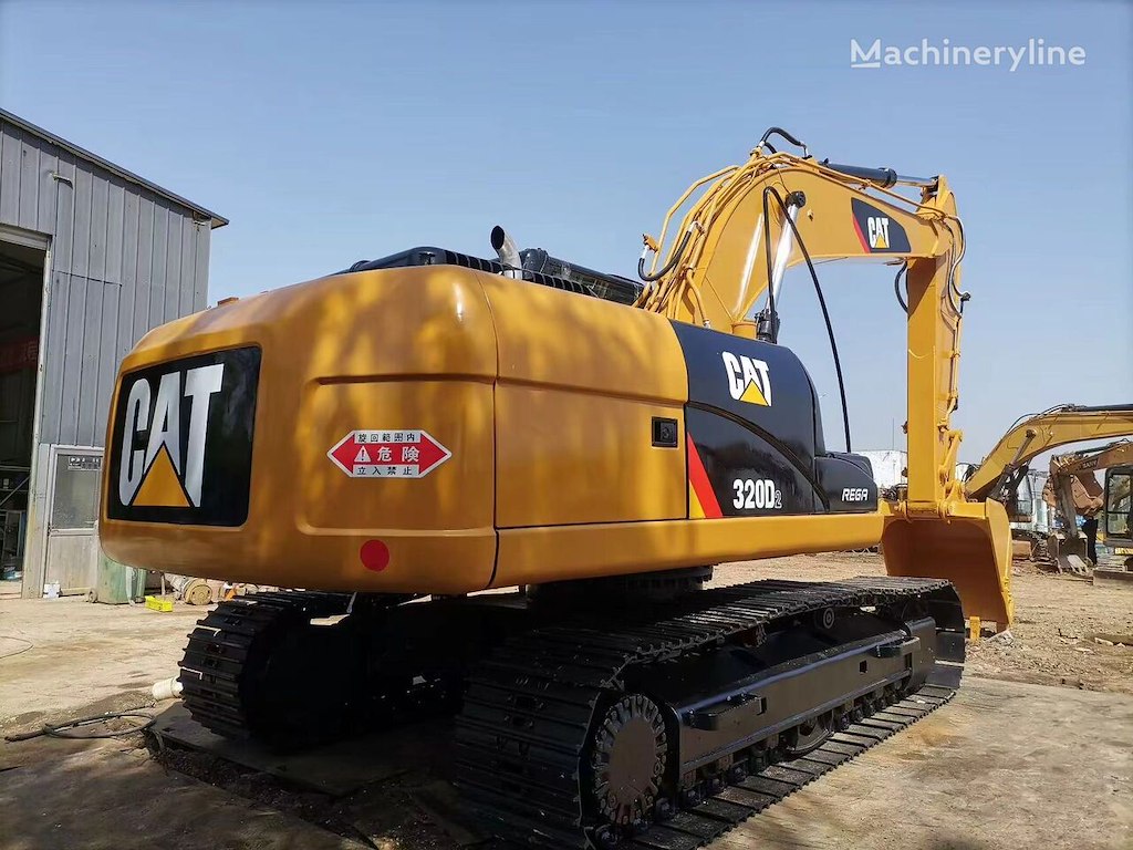 Caterpillar 320D2 bager guseničar