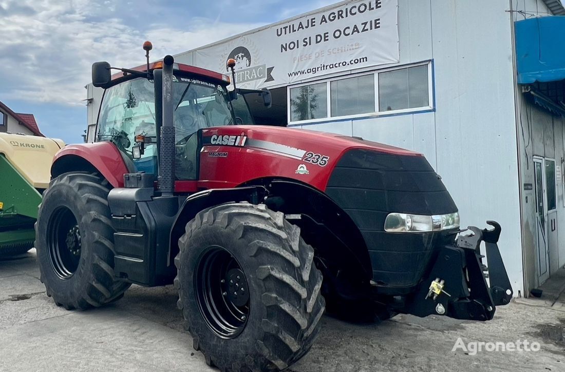 Case IH Magnum 235 traktor točkaš