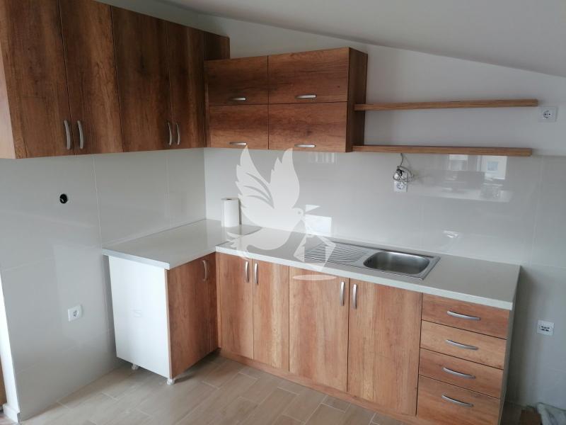 Nov stan sa kuhinjom, šporetom, veš-mašinom i dodatnom površinom #3s388 ID#1336 76.000 €