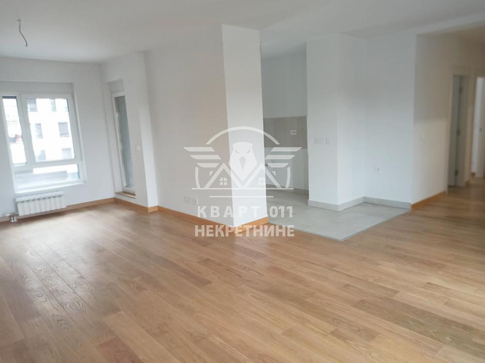 Poseban - nov - perfektan ID#5524 302.400 €