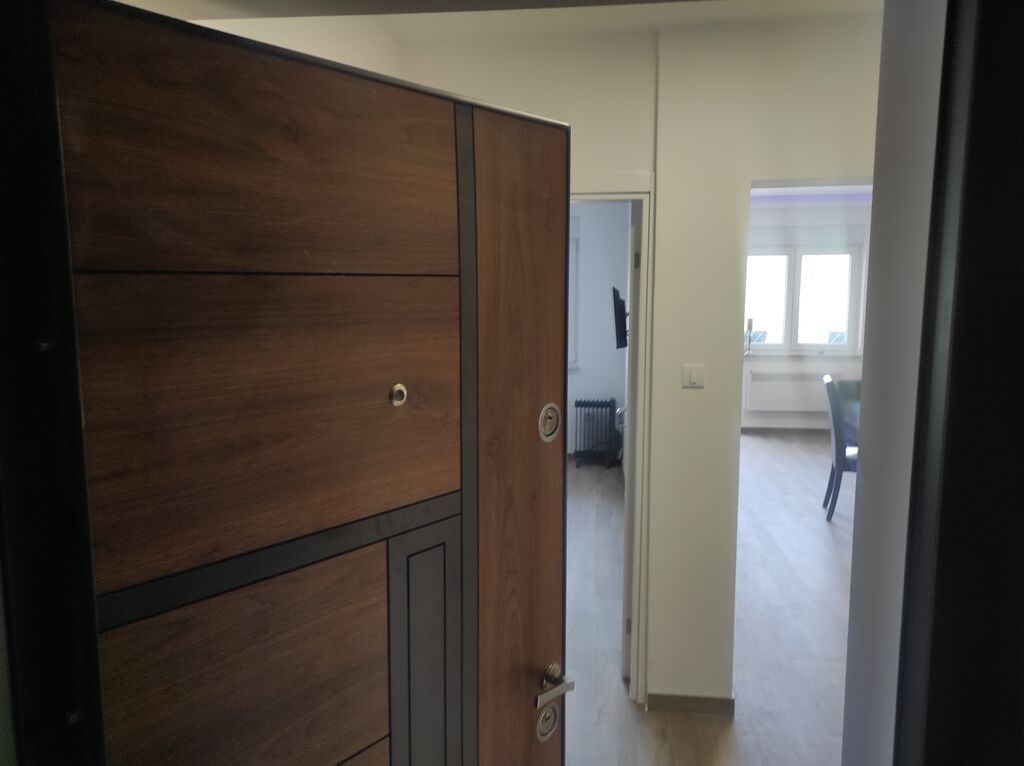 Cera premium apartment je vaša oaza luksuza u samom srcu Sokobanje