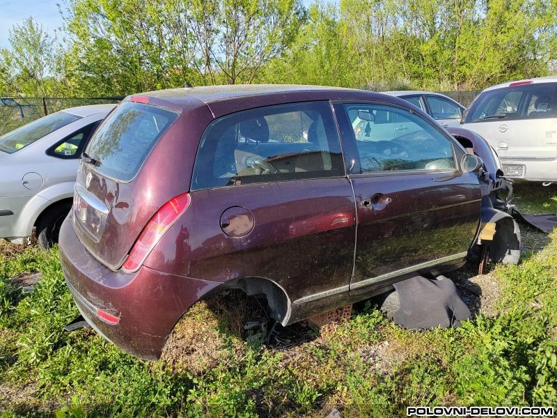 Lancia Y 1.4b Automatik Kompletan Auto U Delovima