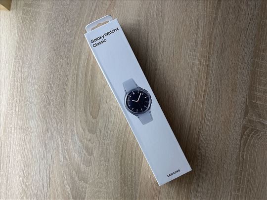Samsung Galaxy Watch4 Classic R890