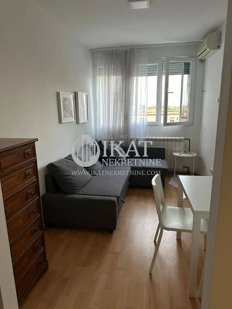 Izdavanje, jednosoban stan, 40m2, Stari Grad, Beograd