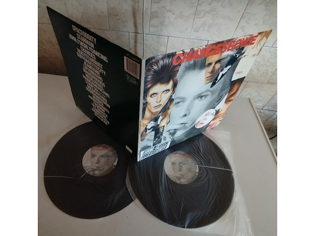 DAVID BOWIE HITOVI 2LP MINT