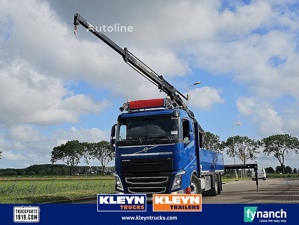 Volvo FH 540 6x2 hiab 117k pro kamion s ravnom platformom