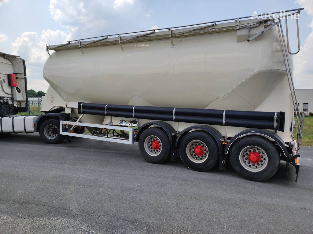 Feldbinder EUT 42.3m3 RENOVIERT CHASSI cisterna silos