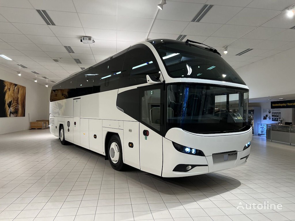Novi Neoplan Cityliner P14 turistički autobus