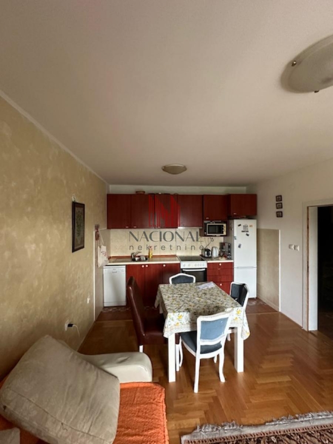 CENTAR 43 m2