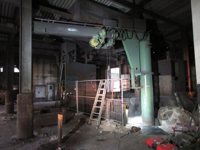 Column Slewing Crane Slewing Crane Chain Hoist
ABUS Kran Drehkran Schwenkkran H 5,2m Typ VS 1600Kg 1,6t L 4,7m ABUS Seilzug