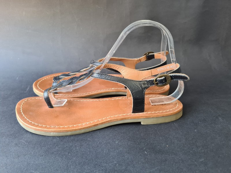 Original KicKERS kozne predivne sandale 38/25 kao NOVE