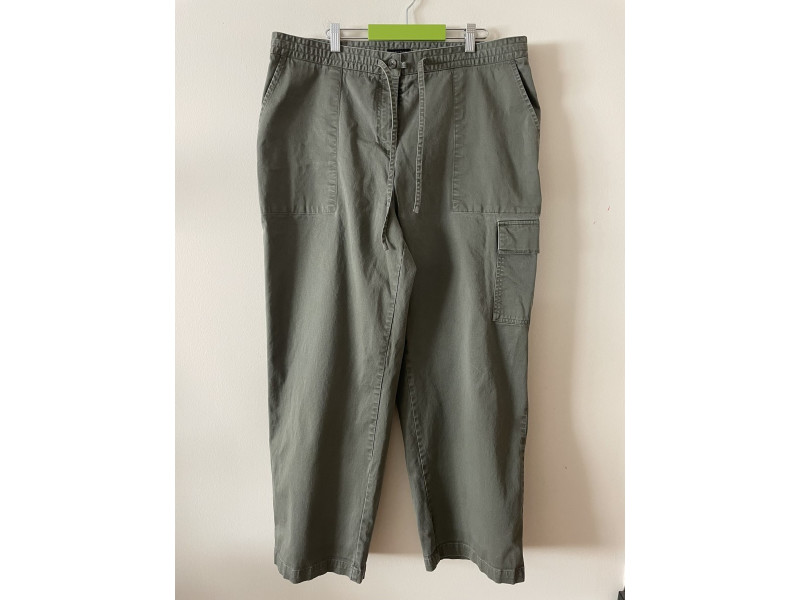 AVENUE strech pantalone vel oko 46