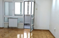 Blizina Đeram pijace, mereno 120m2 ID#7584111