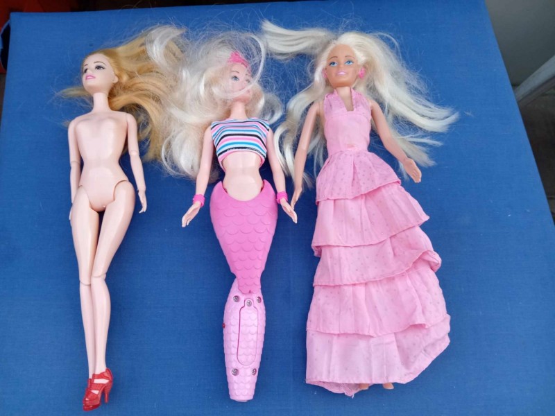 Lutke 3 komada nisu Barbike