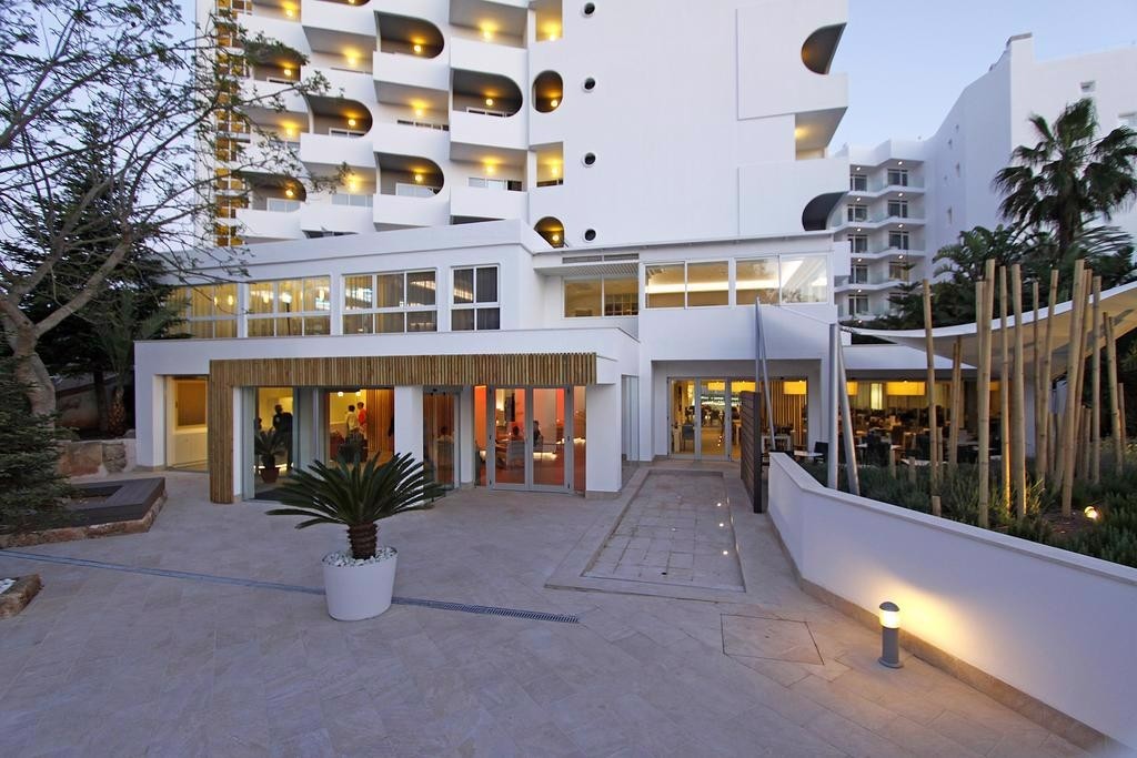 HOTEL PAMPLONA BG 4* - Playa de Palma / Majorka