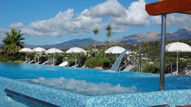 HOTEL ACACIA RESORT 4*- Kampofeliće di Rićela / Sicilija