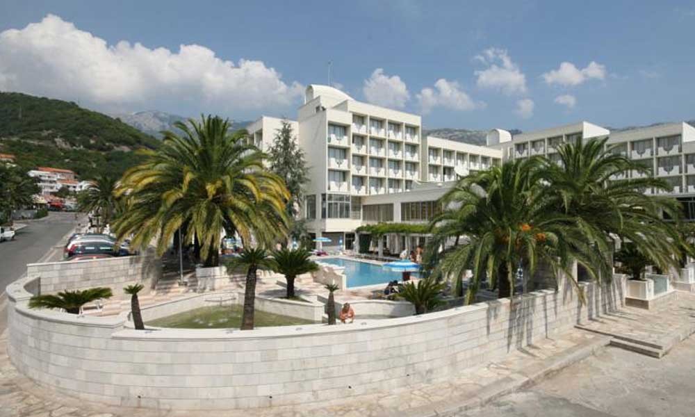 HOTEL MEDITERAN 4* - Bečići / Crna Gora