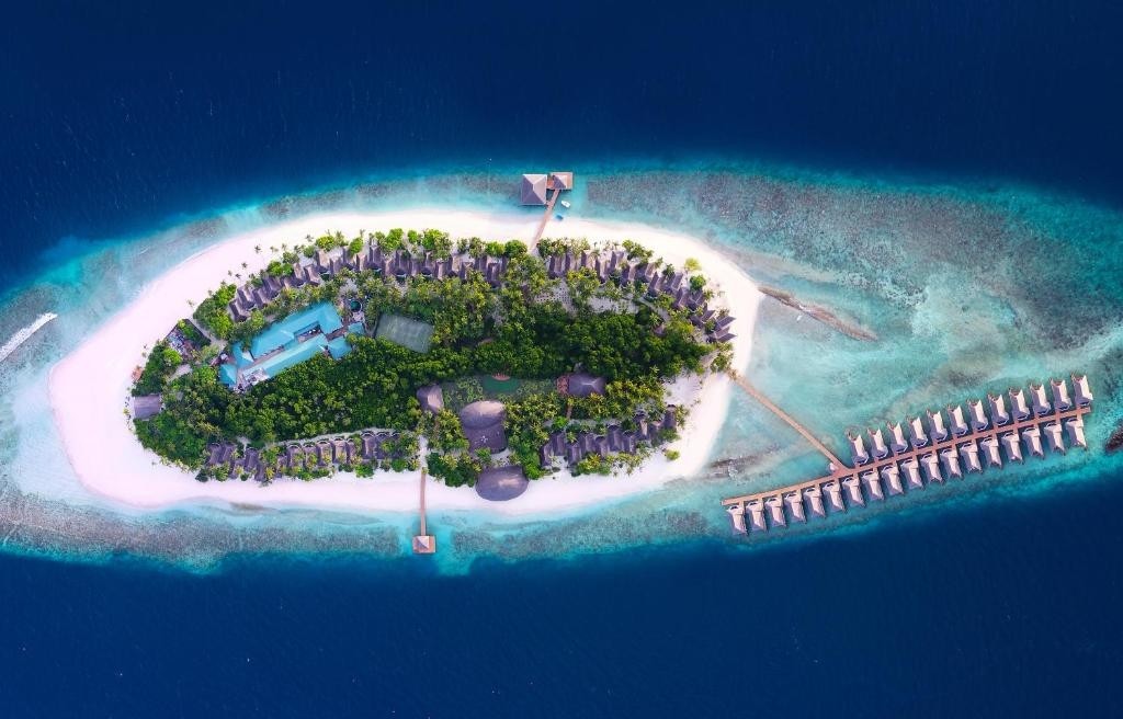 HOTEL DREAMLAND THE UNIQUE SEA & LAKE RESORT 4* - Maldivi