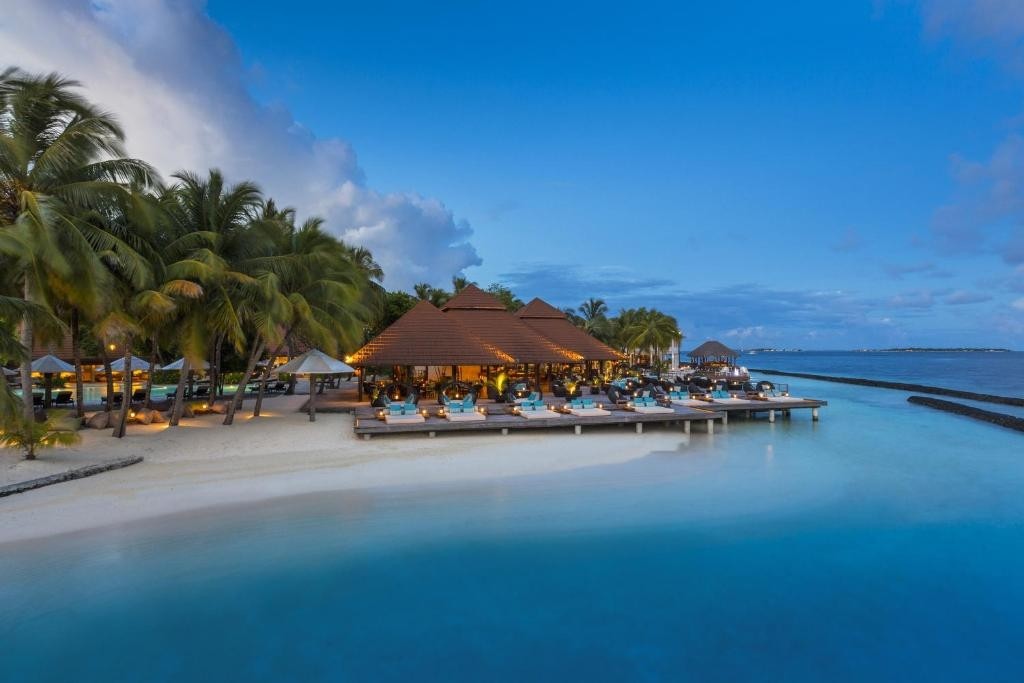 HOTEL KURUMBA MALDIVES 4* - Maldivi