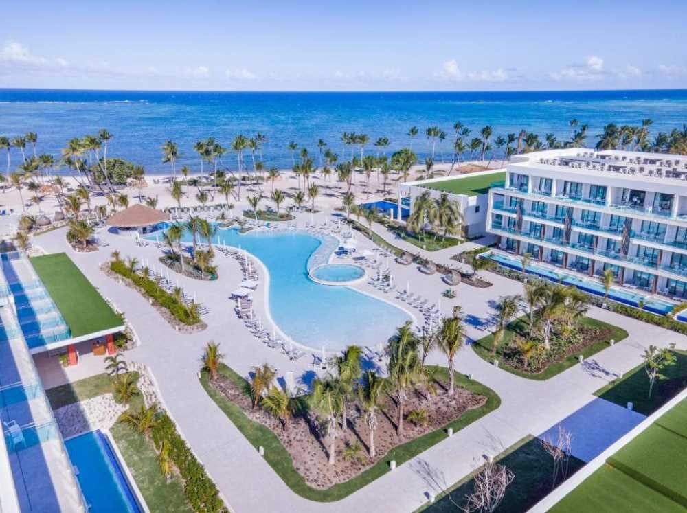 HOTEL SERENADE PUNTA CANA BEACH & SPA RESORT 5* - Punta Cana / Dominikana