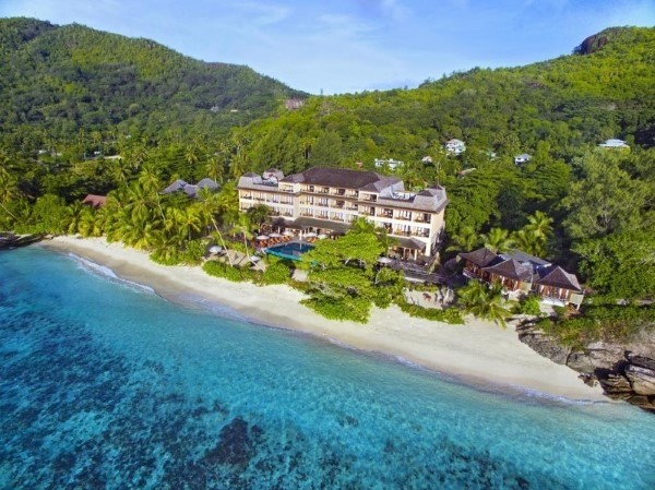 HOTEL DOUBLE TREE HILTON ALLAMANDA 4* - Beau Vallon Bay / Sejšeli