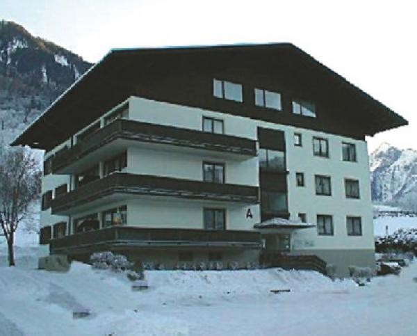 APARTMANI DOMIZIL 3* - Kaprun / Austrija