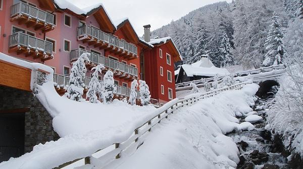 APARTMANI ADAMELLO RESORT 4* - Passo Tonale / Italija