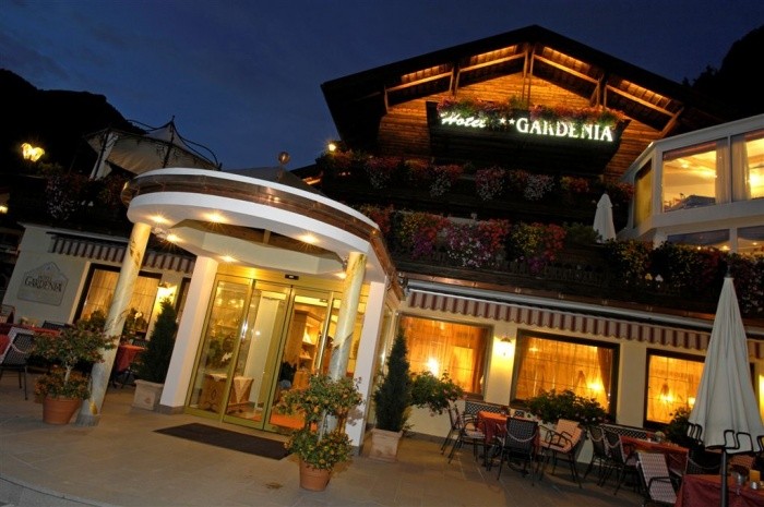 HOTEL GARDENIA 3* - Val Gardena / Italija