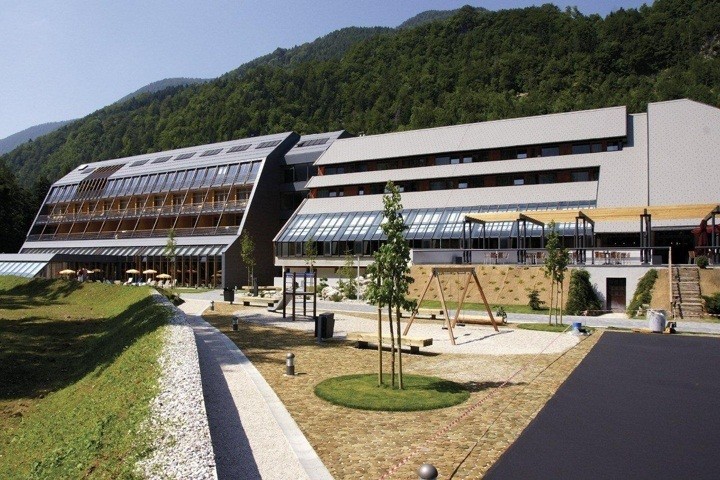 HOTEL ŠPIK ALPINE & WELLNESS RESORT 3* I 4*- Kranjska Gora / Slovenija