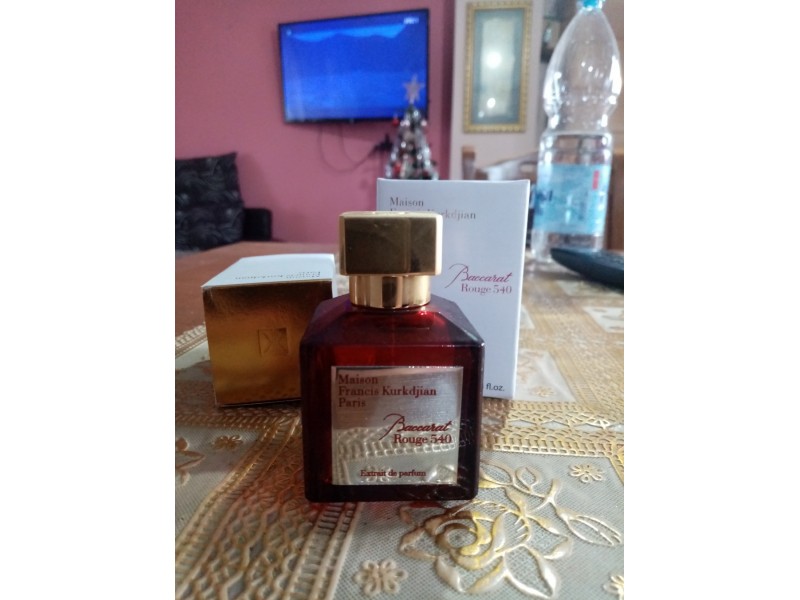FM Kurkdjian Baccarat rouge 540 extrait de parfum