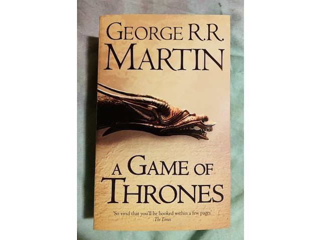A GAME OF THRONES - George R. R. Martin