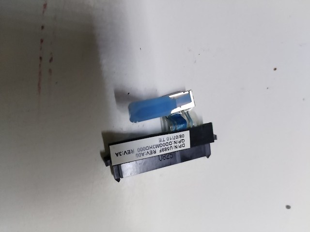 Dell 1735 PP31L Hard disk konektor