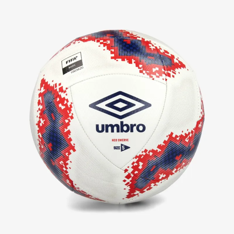 Umbro Neo Swerve