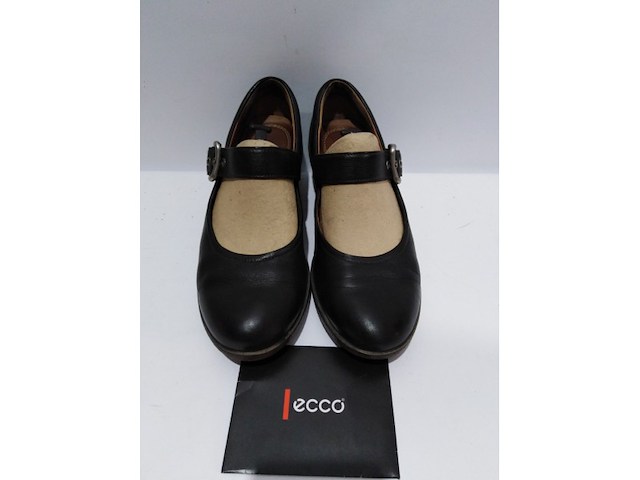 ECCO kožne cipele porirodna 100%koža br 39