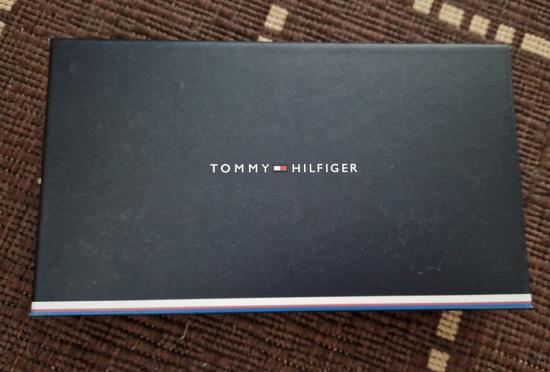 Original Tommy Hilfiger novcanik. Akcija