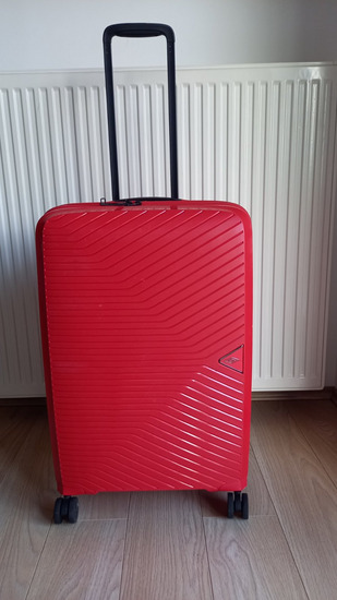 Kofer UMBRO 67cm - Odlican