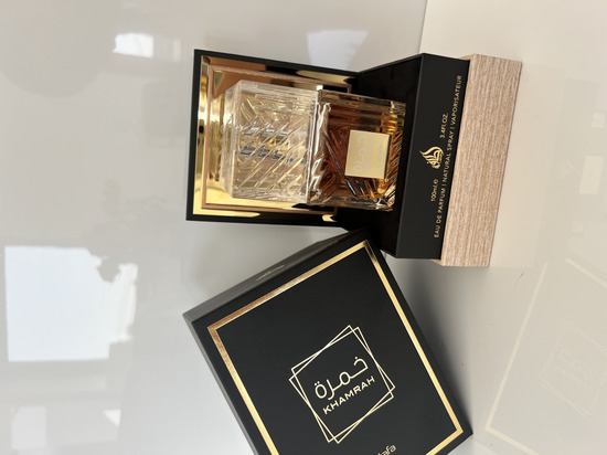 Khamrah Lattafa parfem