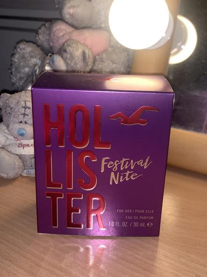 Holliester festival nite parfem