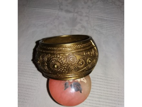 Stara narukvica- replika srednjevekovnog nakita