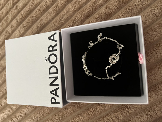 Pandora ogrlica