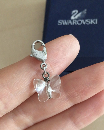 SWAROVSKI leptir privezak