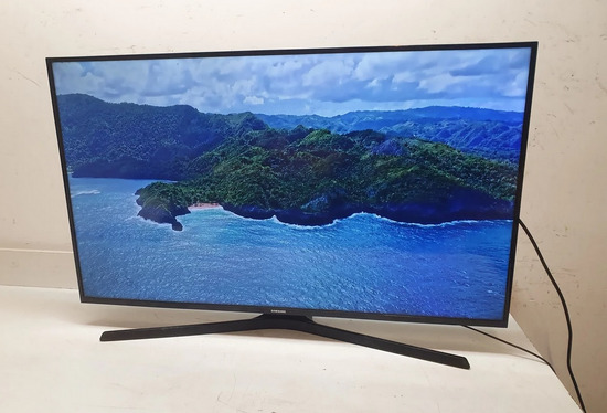 Samsung televizor iz 2016