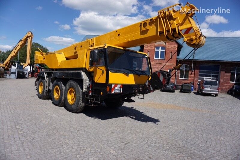 Liebherr LTM 1040 pokretna dizalica