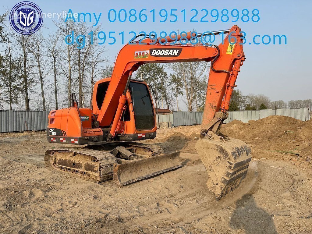 Doosan DX80 bager guseničar